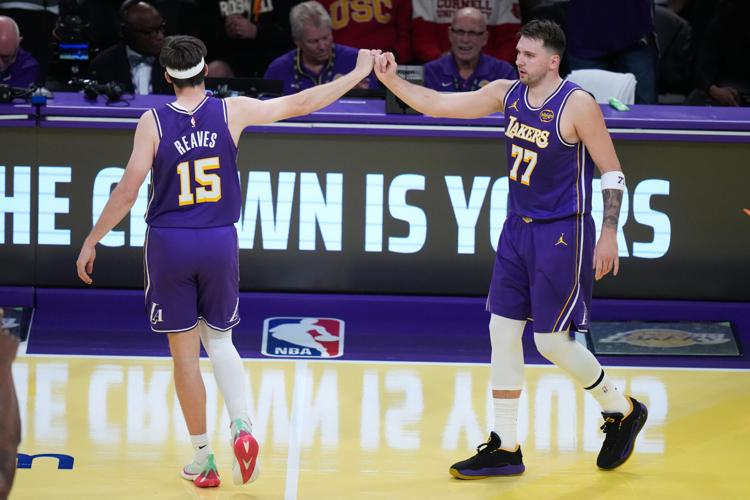 Luka, LeBron lead Lakers past Clippers 135-118 for 5th straight win ...
