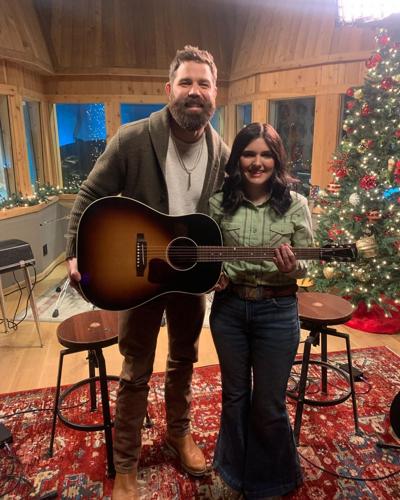 WCHS student performs on CMA special | News | the-messenger.com