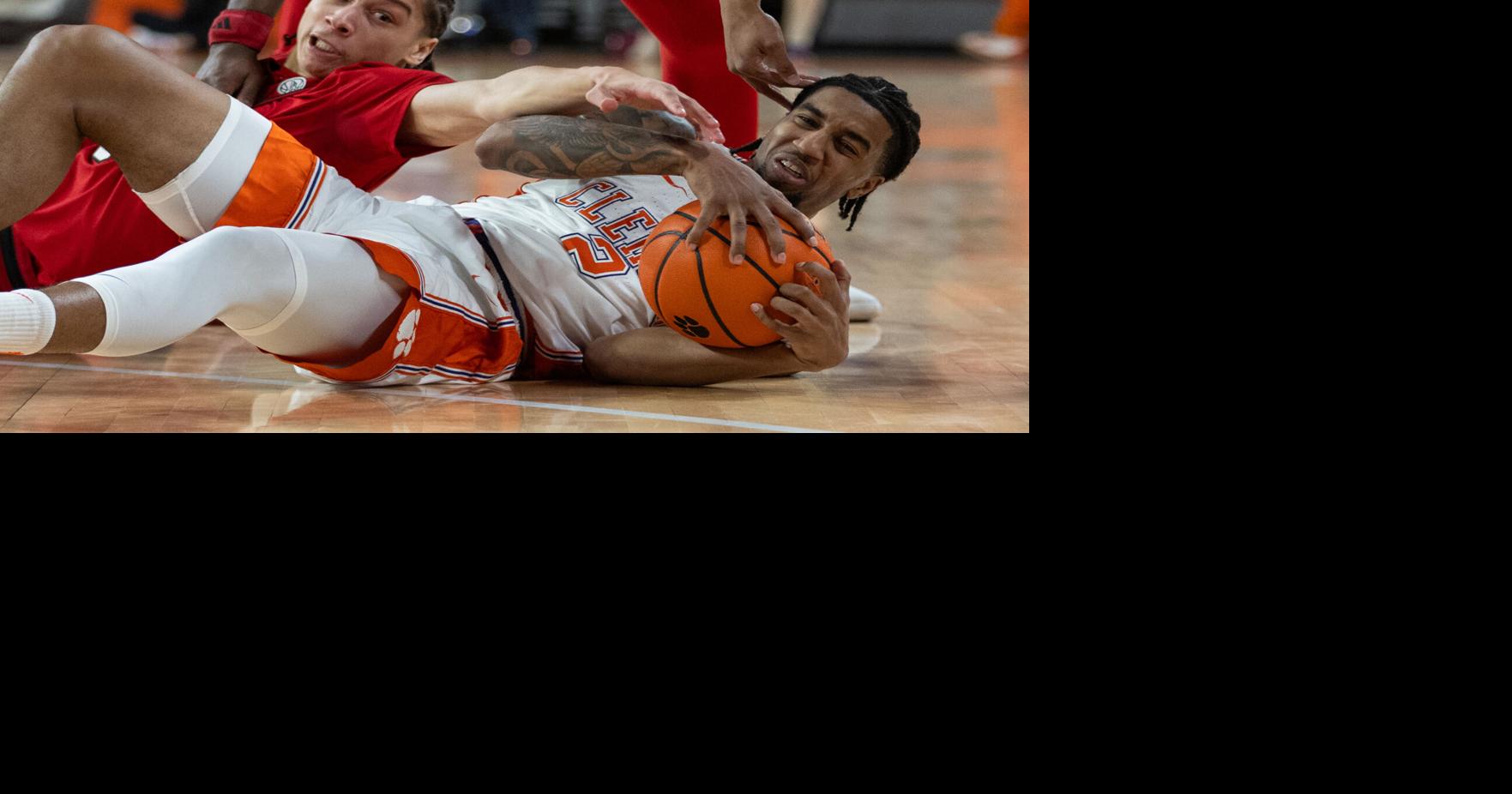 Williams' 3 in OT lifts N.C. State to 80-76 victory over No. 18 Clemson ...