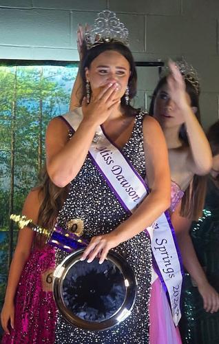 Stringer crowned Miss Dawson Springs | Dawson Springs Progress | the ...