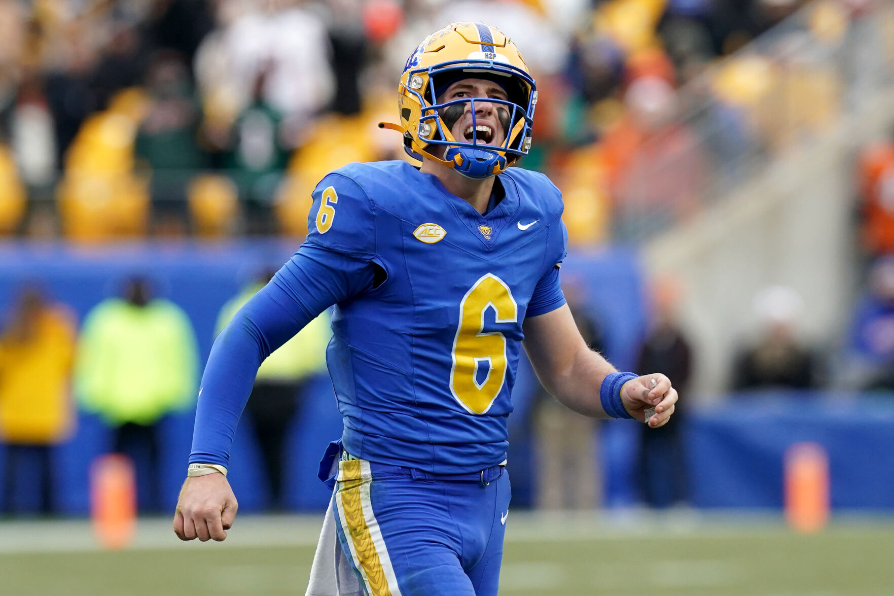 East Carolina is back in the Military Bowl for a 2nd straight year ...