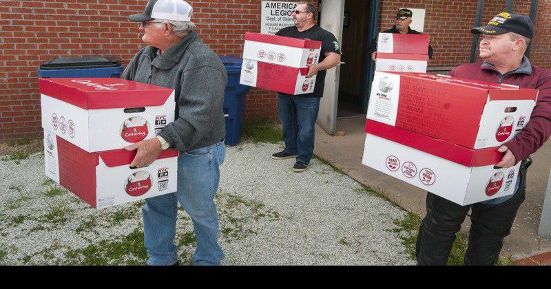 KFC gives back with food, fixin's | Local News | theadanews.com