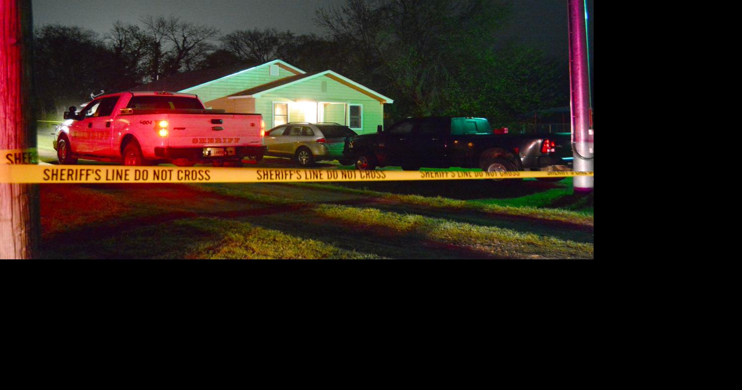 Three shot in Latta; woman critical | News | theadanews.com
