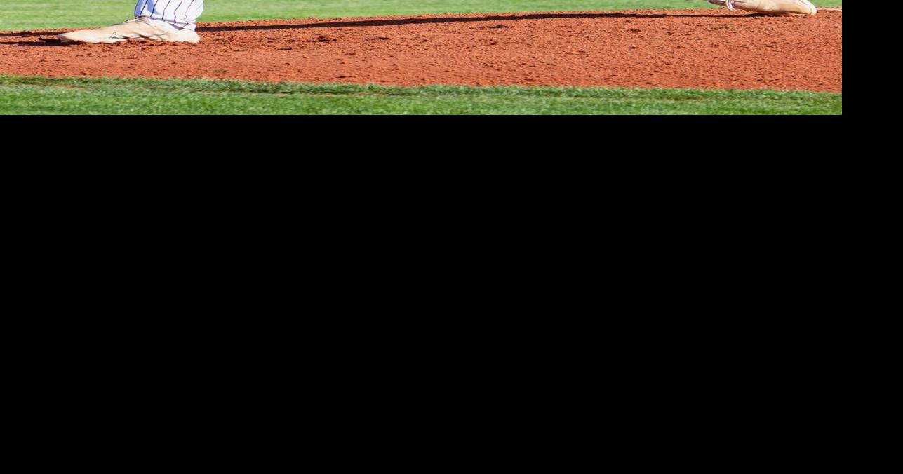 Latta stymies Davis in home game | Sports | theadanews.com