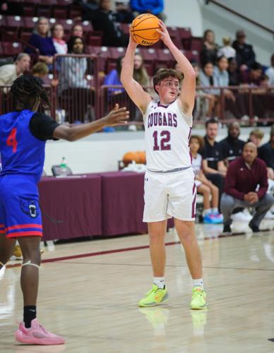 11th-ranked Fighting Irish cage the Cougars | Sports | theadanews.com