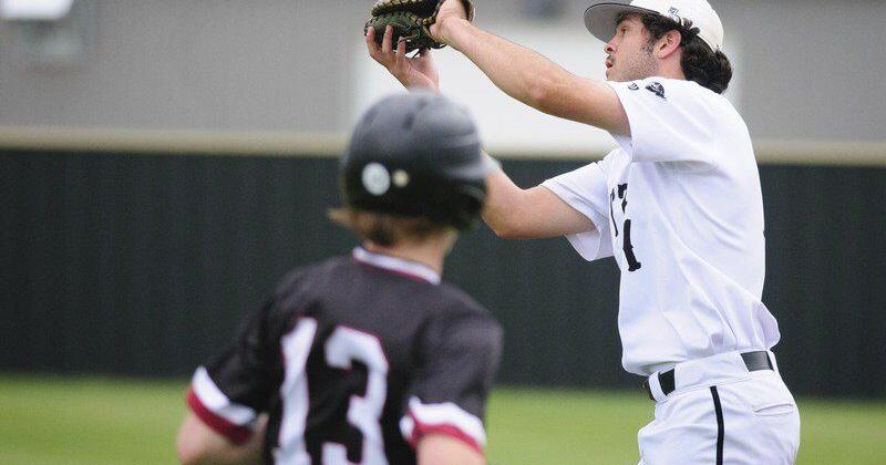 No. 17 Latta strolls past OCA Eagles | Local Sports | theadanews.com
