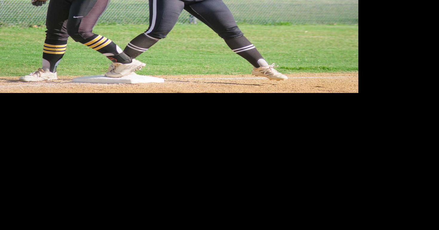 Tupelo sweeps district titles behind softball thriller, baseball rout ...