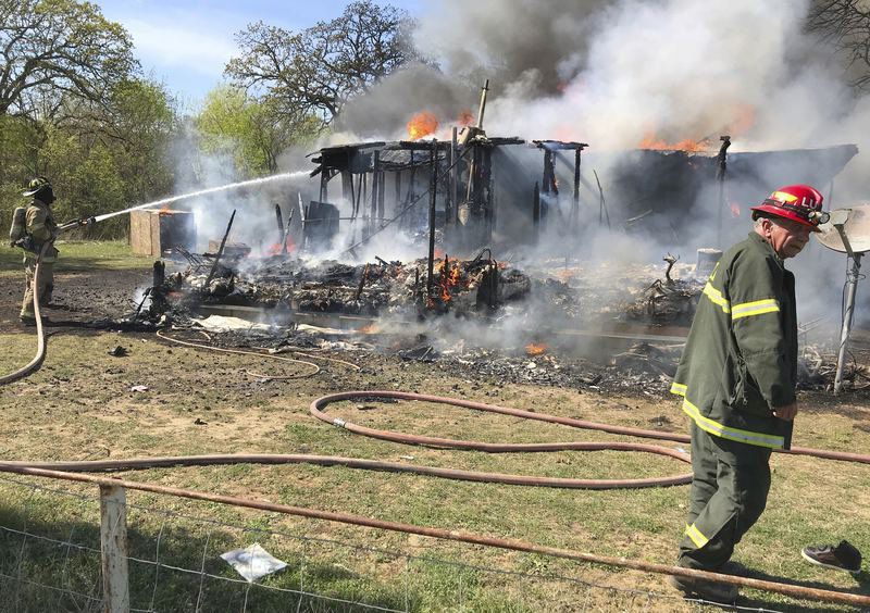 Fire destroys home east of Ada | Local News | theadanews.com