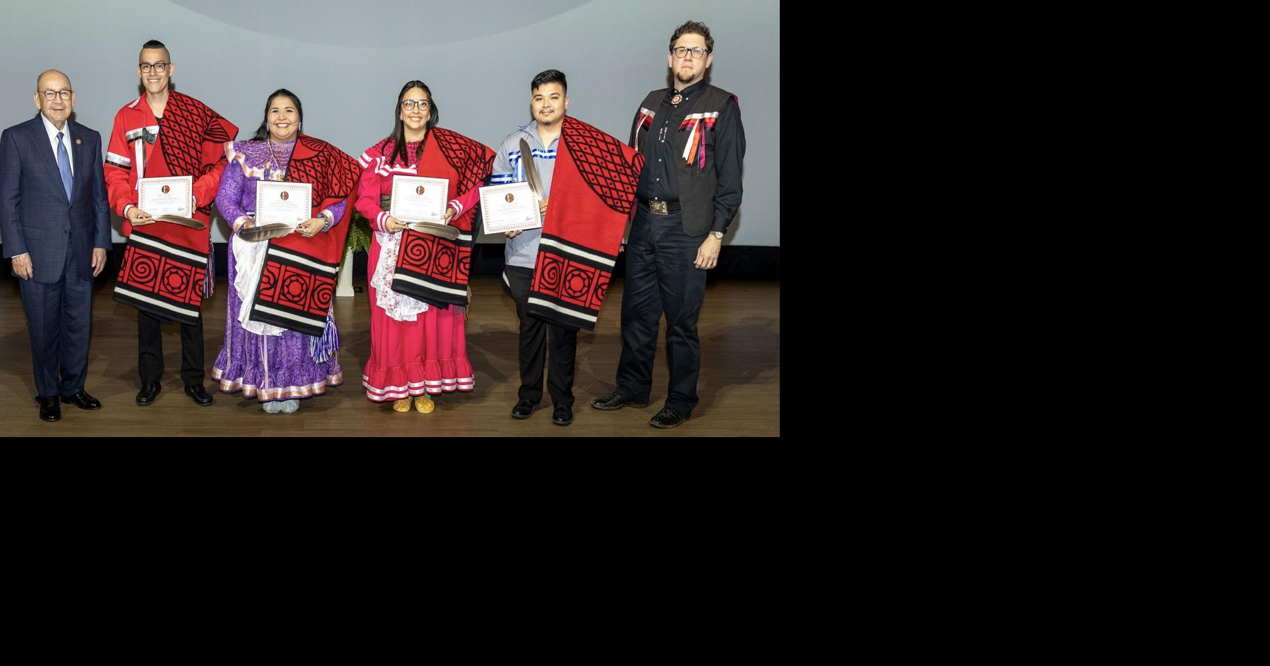 Four students graduate from the Chickasaw language immersion program ...
