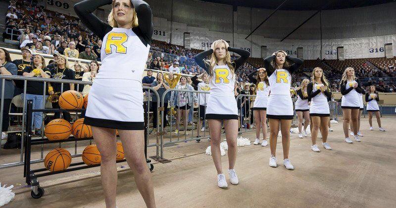 In pictures: the Roff Tigers take on Glencoe in the Class B State ...