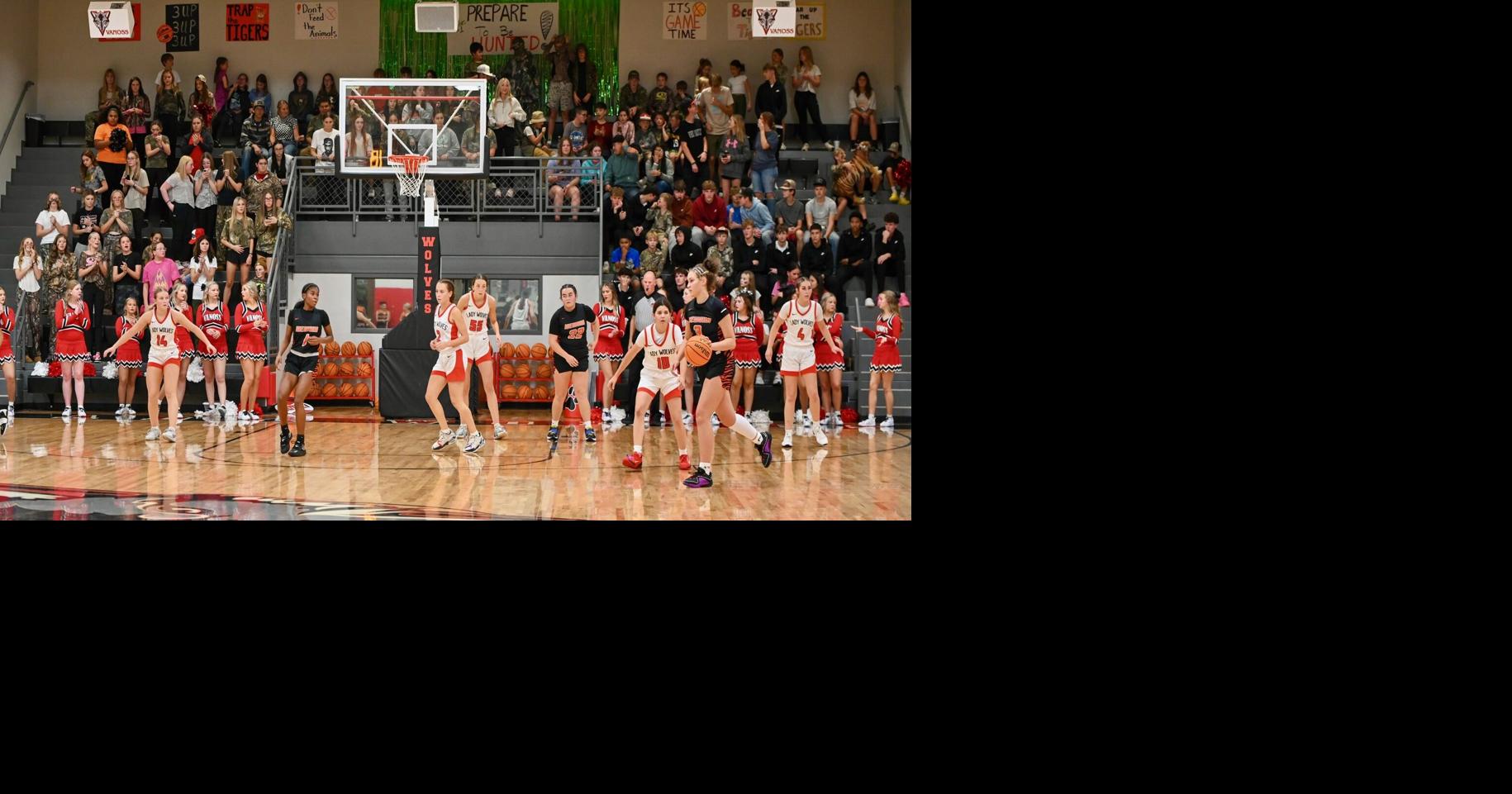 Vanoss sweeps Wewoka on Homecoming night | Sports | theadanews.com
