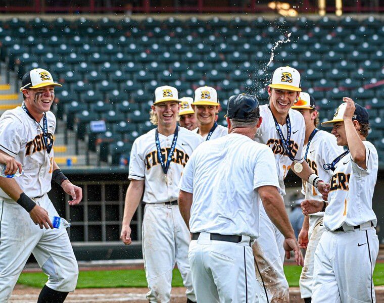 Roff Tigers bring home the gold | Local News | theadanews.com