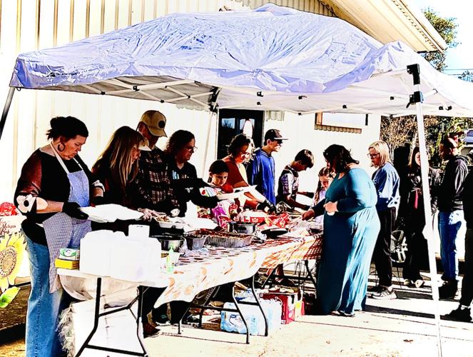 The Loft's volunteers served blessings and meals on Thanksgiving Day ...