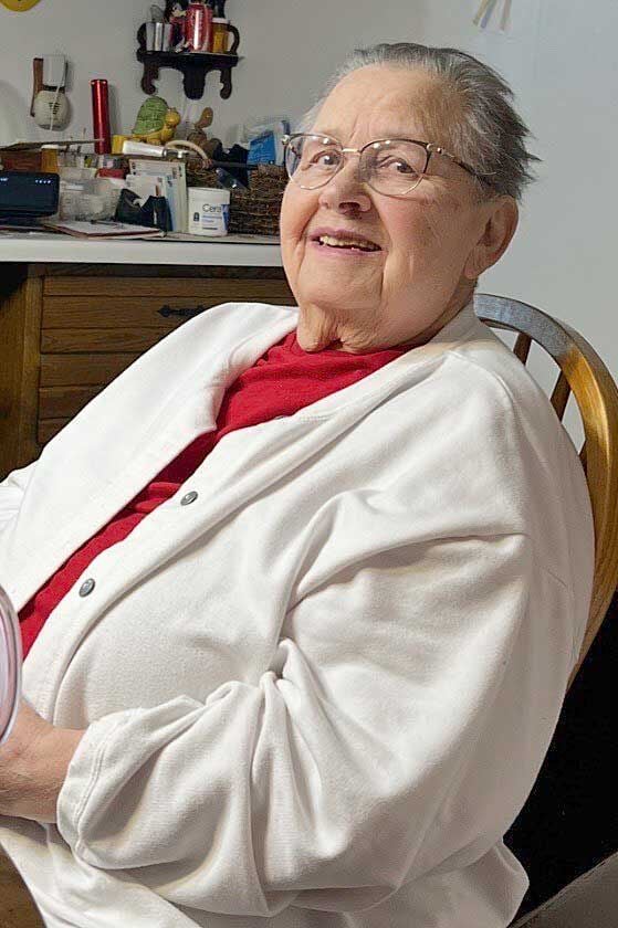 Shirley M. Bazey LaMere | Obituaries | theameryfreepress.com