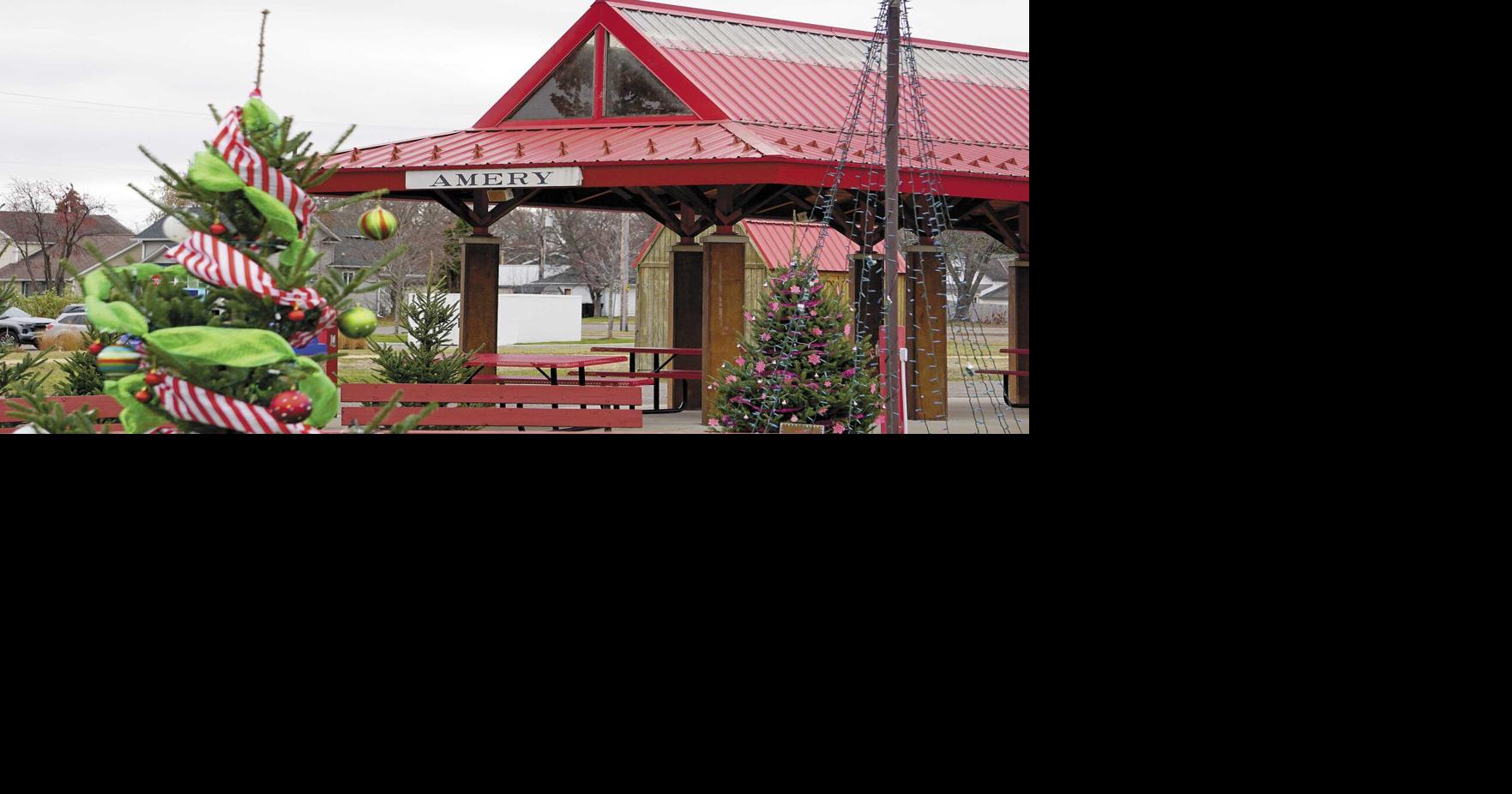 Holly Jolly Stroll coming December 7 | News | theameryfreepress.com