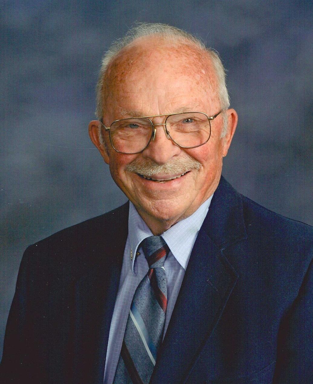 Eugene “Gene” George Pribnow | Obituaries | theameryfreepress.com
