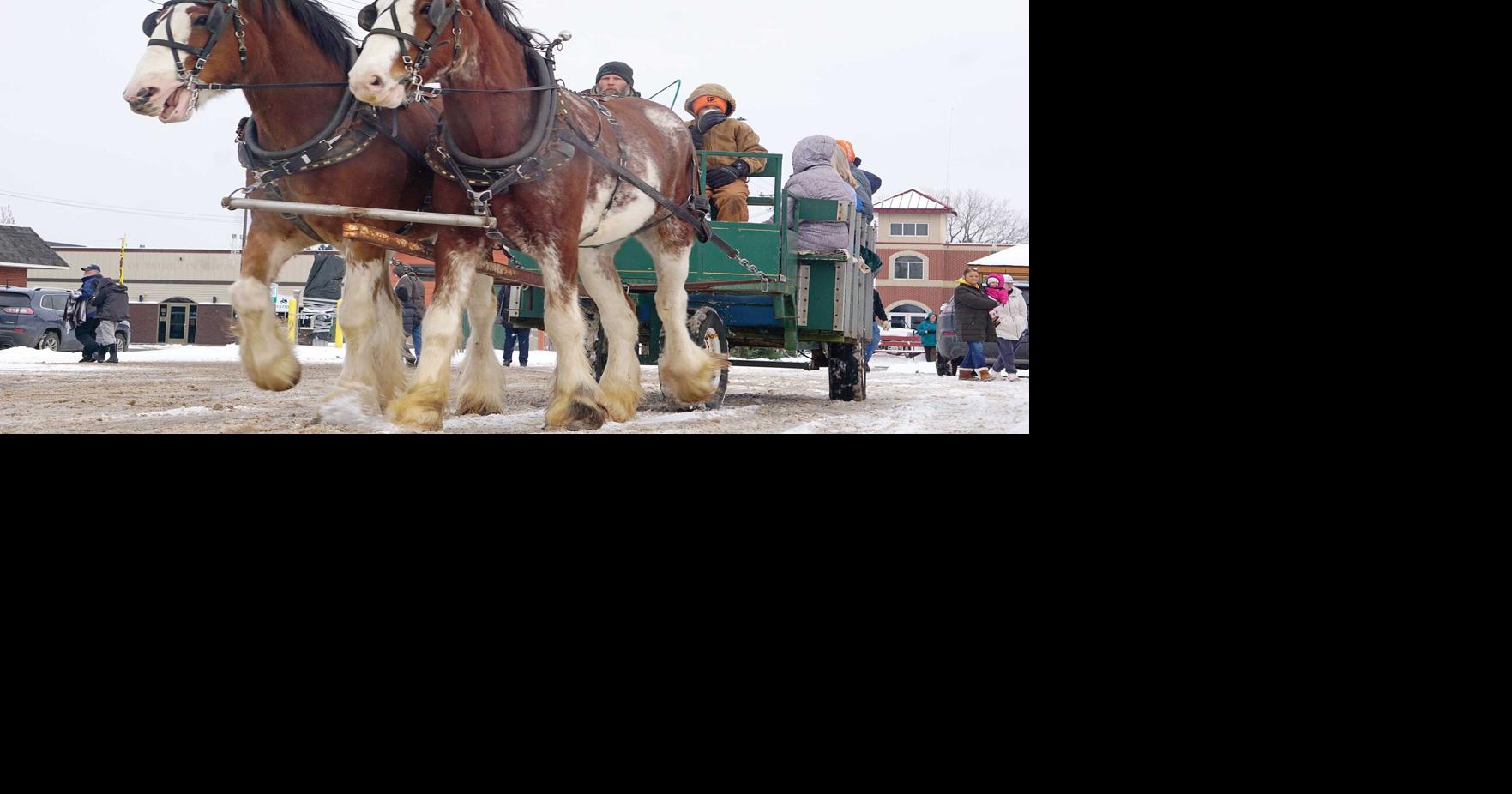 2025 Holly Jolly Stroll Fun | News | theameryfreepress.com