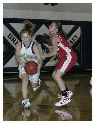 JV Lady Lions struggle against Douglas | Sports | thearabtribune.com