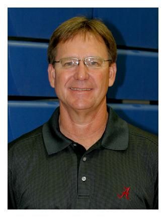 Daniels takes over volleyball team | Sports | thearabtribune.com