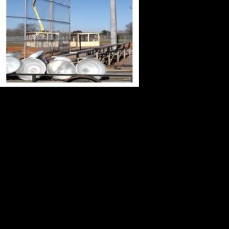 Pole worker | News | thearabtribune.com