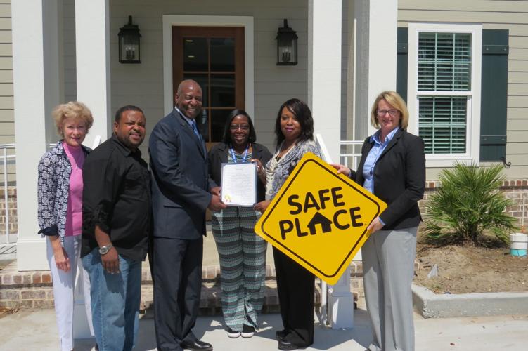 Safe Harbor spreads awareness for National Safe Place Week | Local News ...