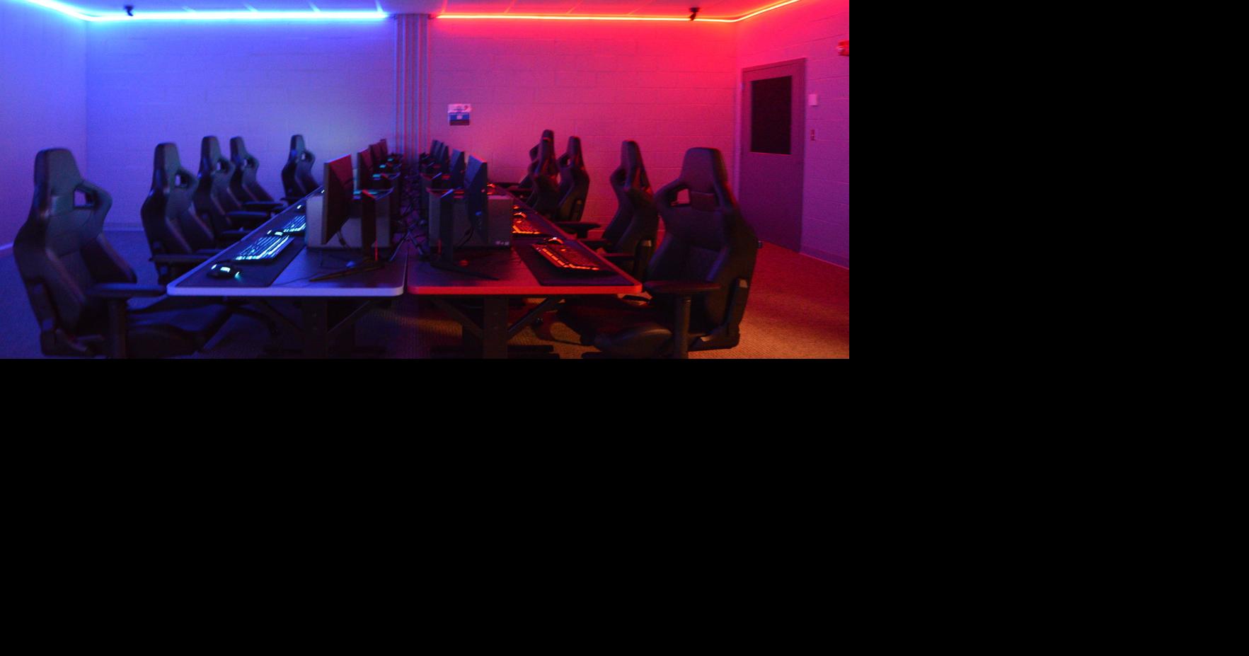 College opens esports lounge to serve new competitive video gaming club ...