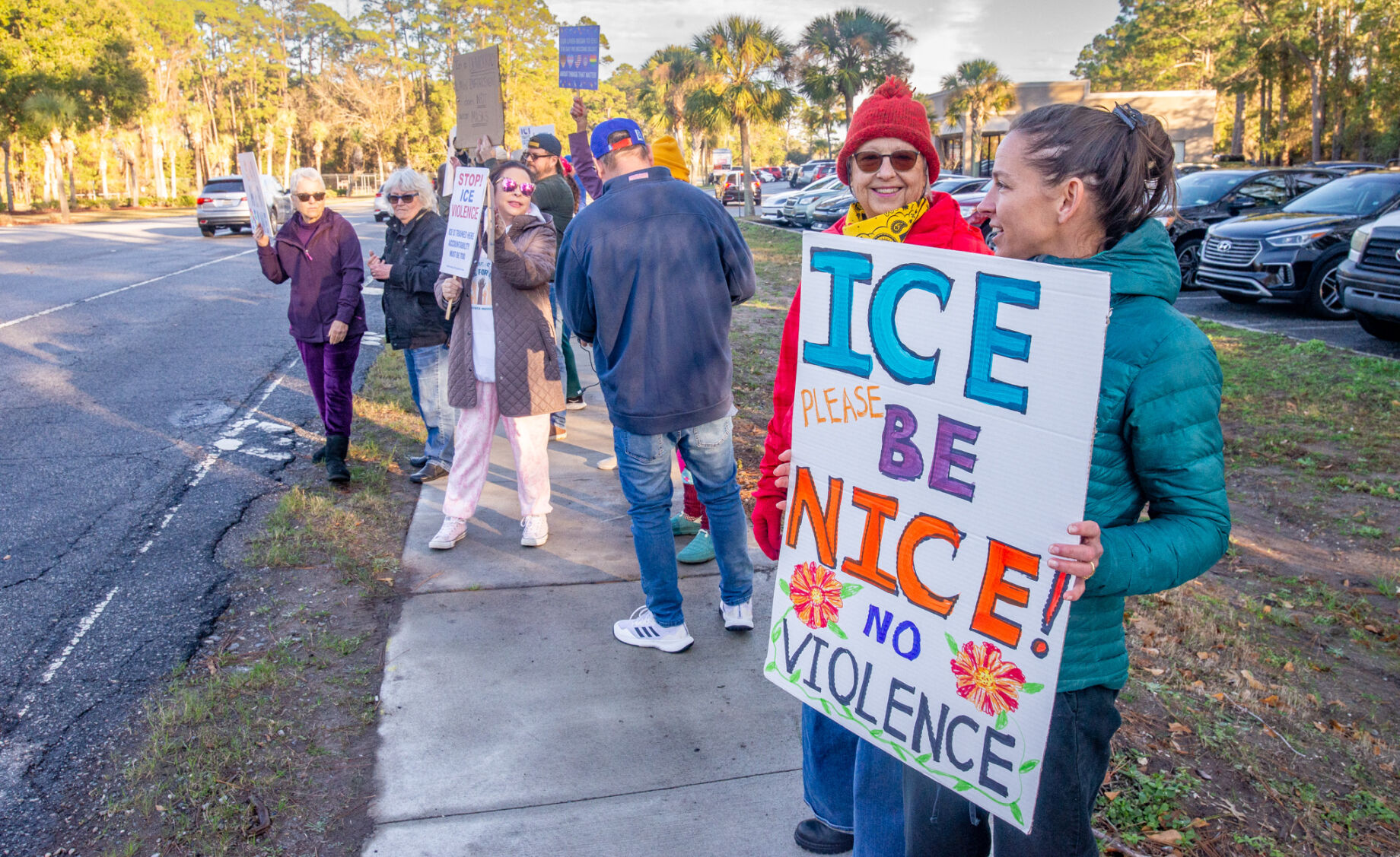 Protesters urge an end to ICE in front of FLETC main gate | Local News ...