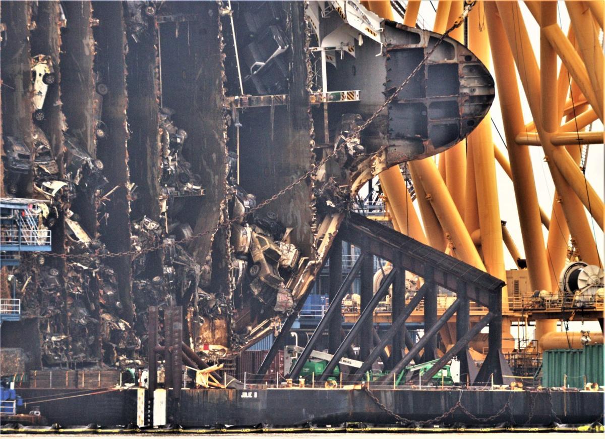 Update: First cut on the shipwrecked Golden Ray complete | Local News ...