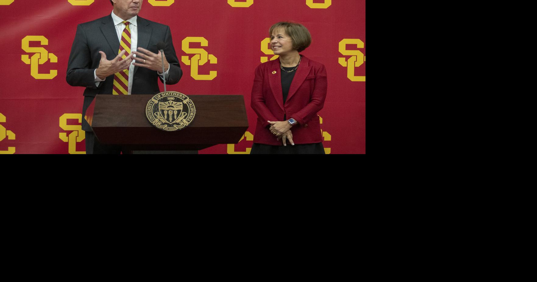 Bill Plaschke: How did this happen again? USC and Carol Folt are ...