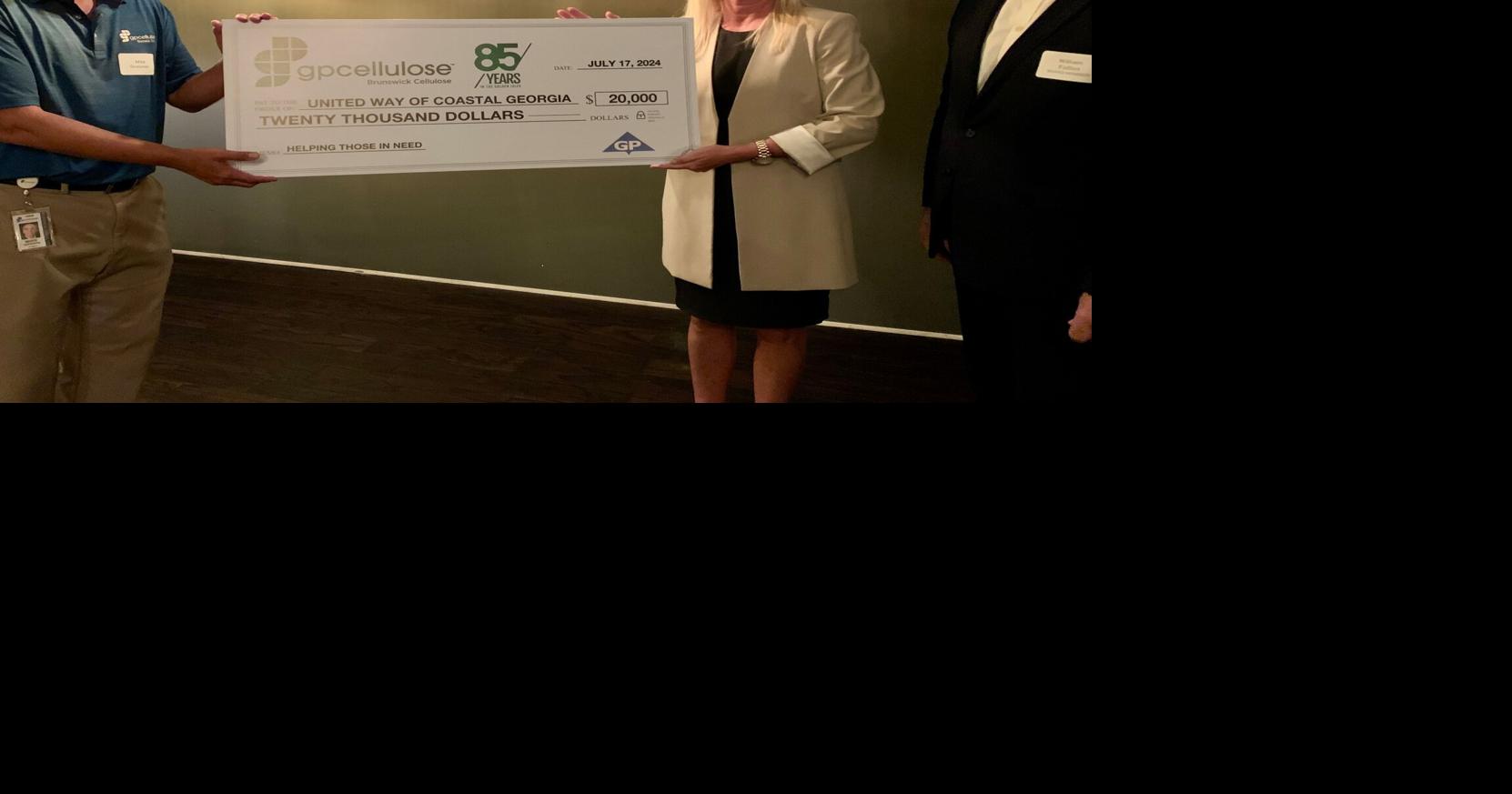 Brunswick Cellulose donates to United Way | Community Life ...