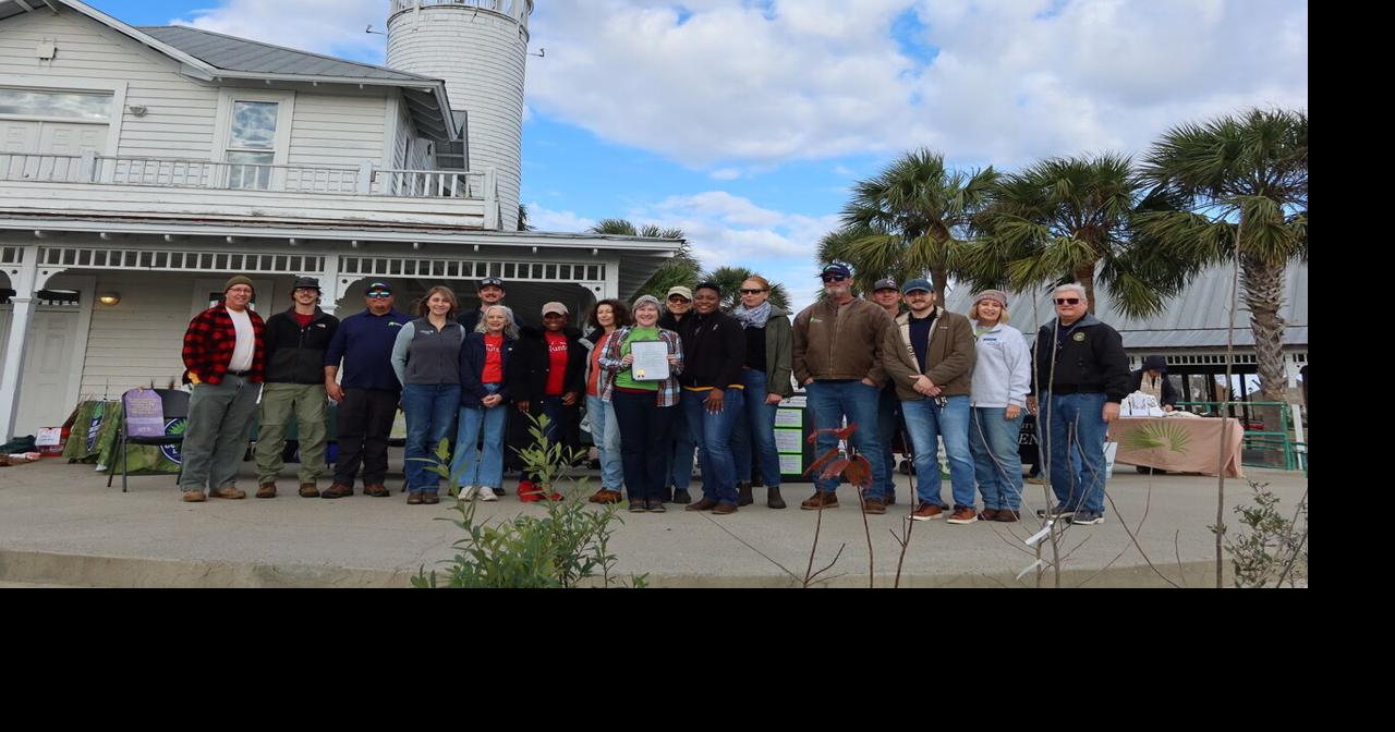 Tree board marks Arbor Day | Community Life | thebrunswicknews.com