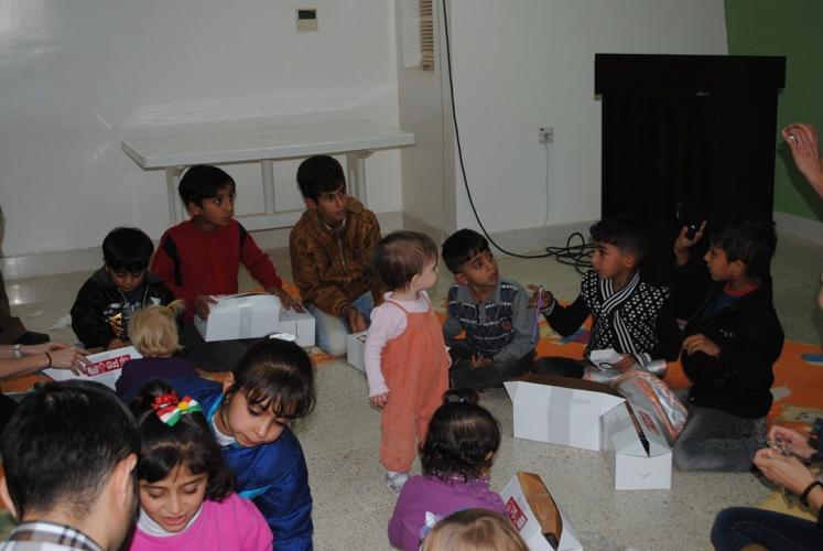 Operation Christmas Child hoping to deliver 11 million shoeboxes this ...