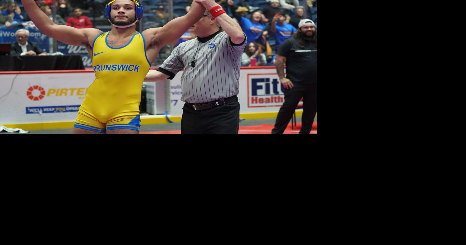 LIFESTYLE CHANGE: Brunswick High wrestler Anthony Lowe commits to Life ...