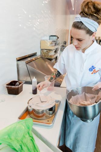 Frozen cakes, pops offer sweet treat | Life | thebrunswicknews.com