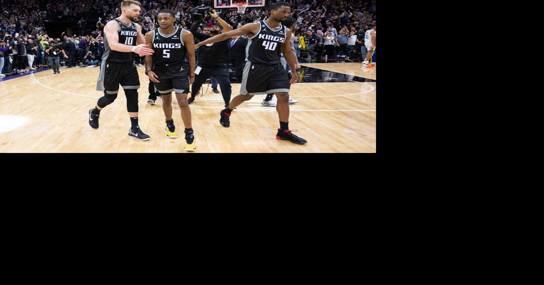Kings point guard De’Aaron Fox wins NBA Clutch Player of the Year award ...