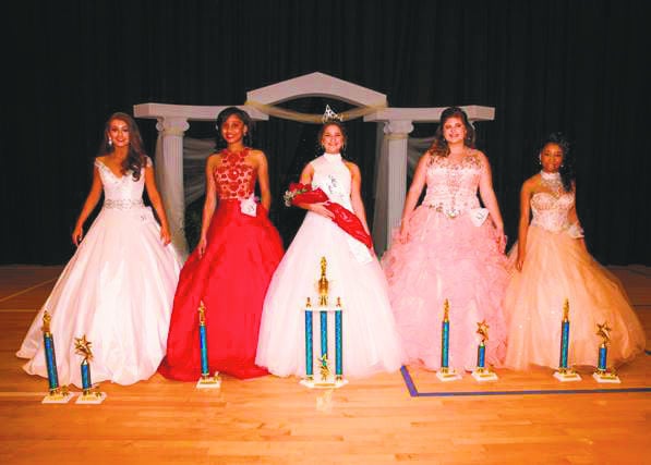 Jane Macon holds pageant | Community Life | thebrunswicknews.com