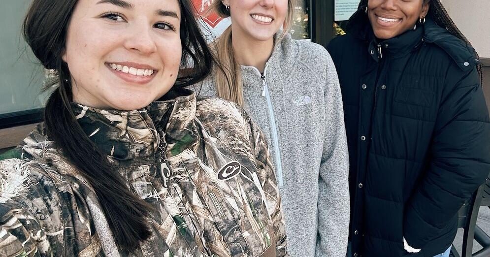 BHS Student Council members ring bell | Community Life | thebrunswicknews.com