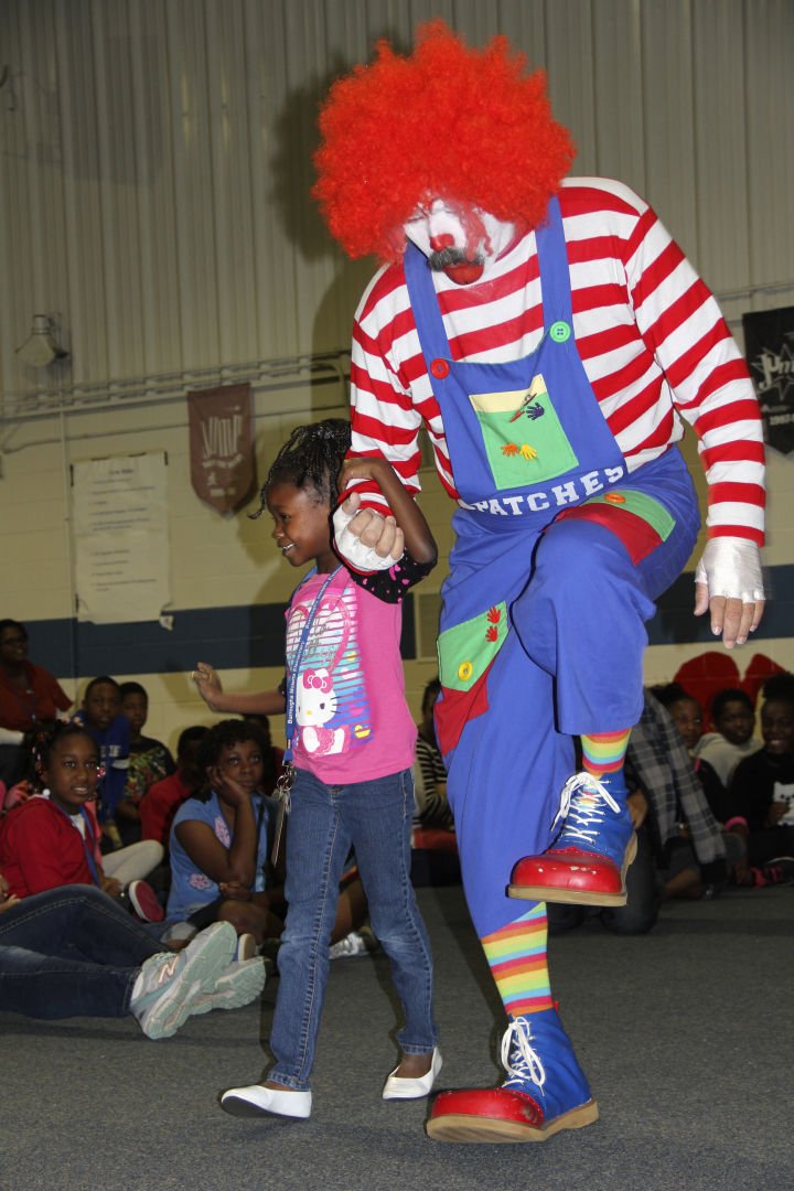 Clowns give lesson on fire safety | Local News | The Brunswick News