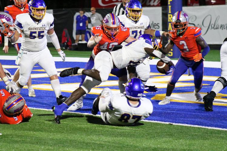 After switching sides, Jayden Drayton looks for 2nd straight City ...