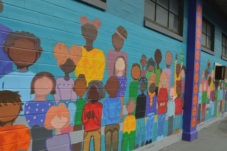 Students create mural at Pinova plant | Local News | thebrunswicknews.com