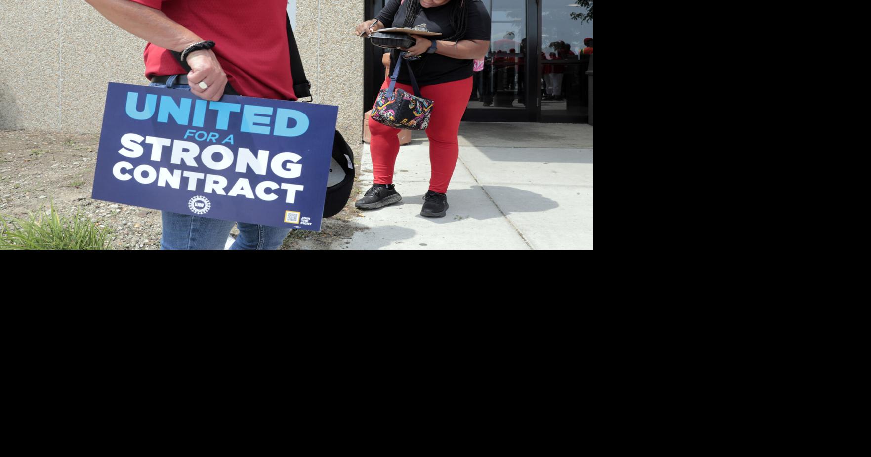 Editorial: Electric vehicles are coming. The UAW must adapt. | Business ...