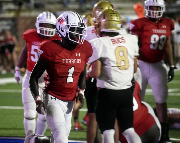 Glynn Academy-McIntosh Football 2022 | Gallery | thebrunswicknews.com