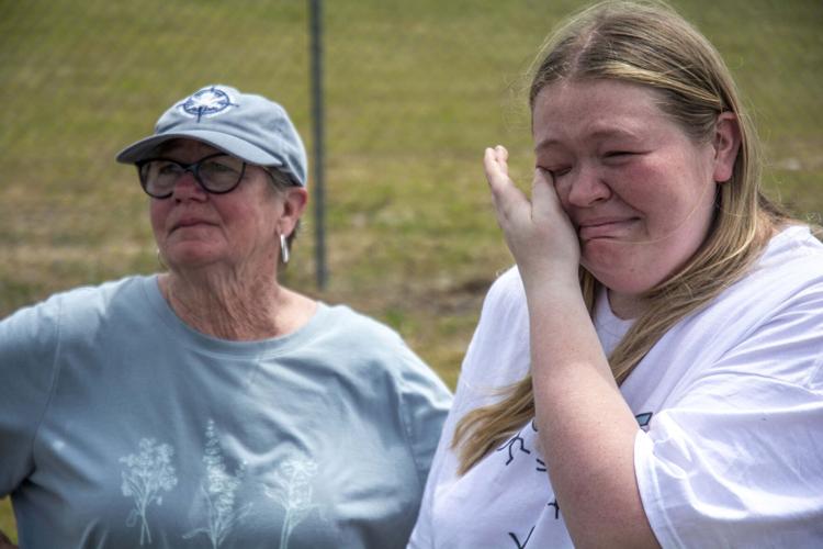 Brantley fire rages, destroying homes, agencies struggle to control it ...