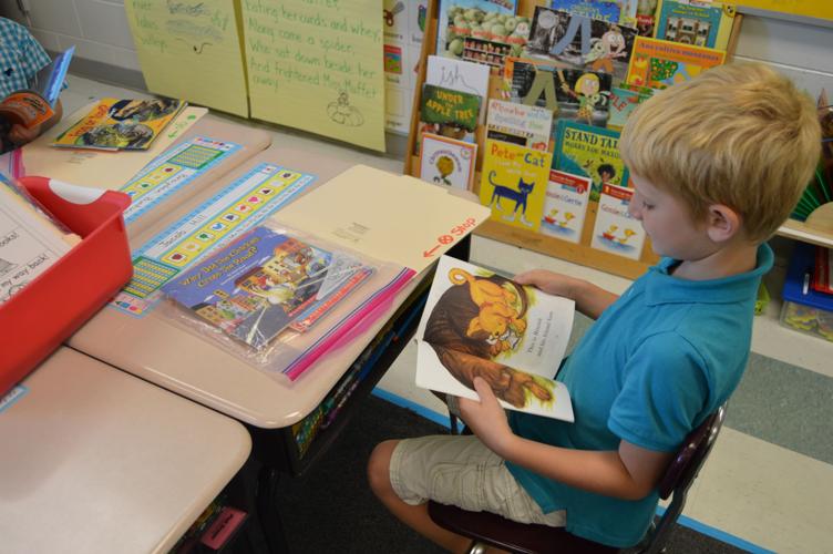 Spotlight on Schools: Text messaging program encourages at-home reading ...