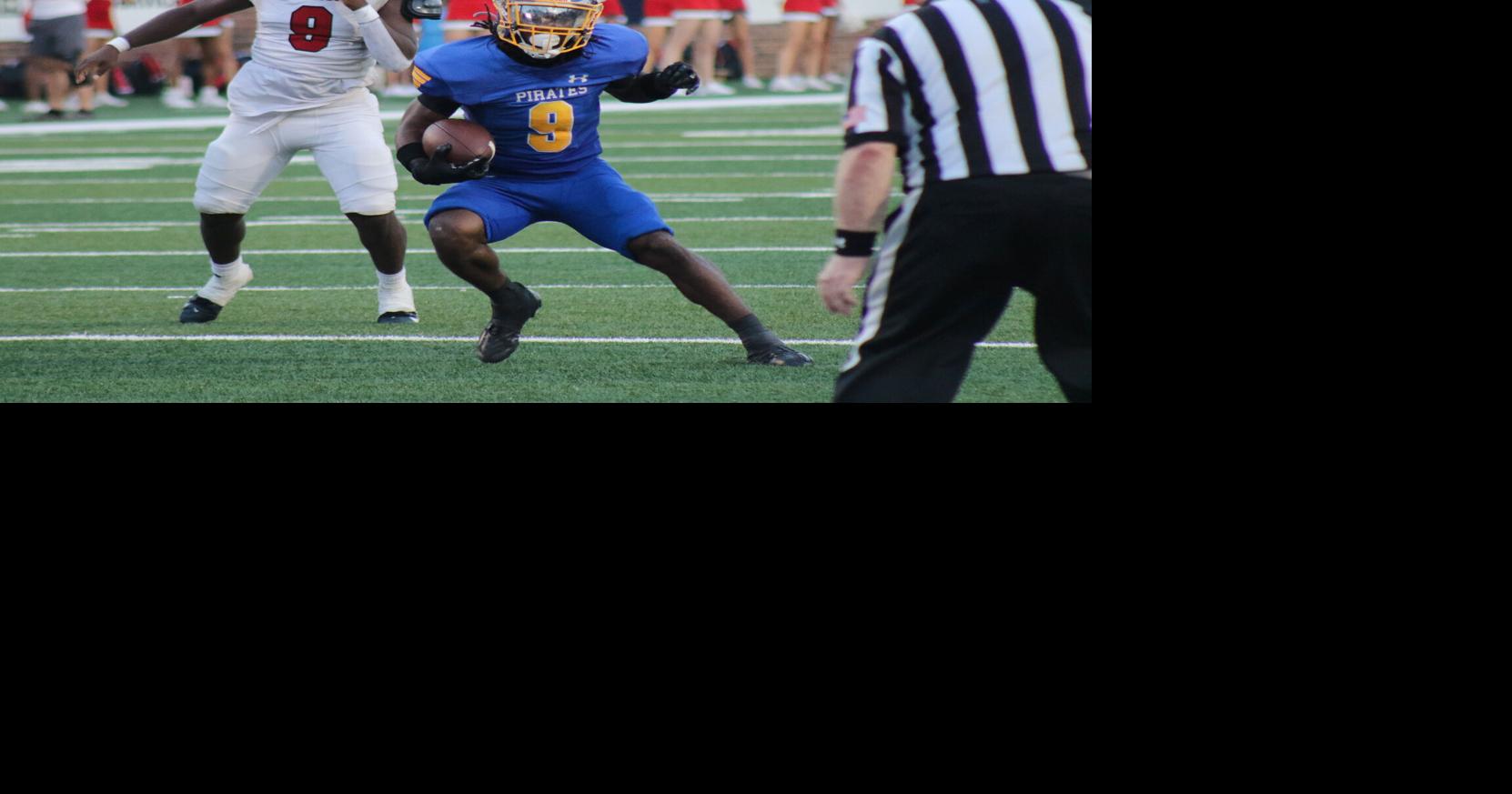 HECK OF A RUNNING BACK: William Heck runs toward hallowed grounds at ...