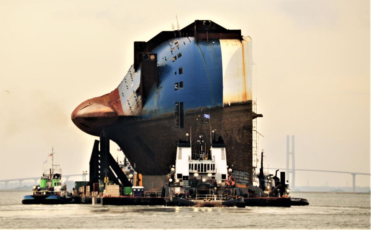 Update: First cut on the shipwrecked Golden Ray complete | Local News ...