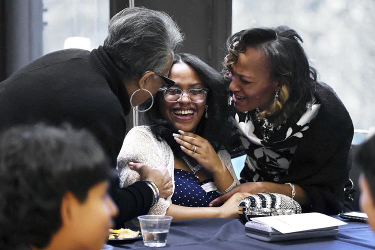 ‘Do the Write Thing:’ Middle schoolers write about violence in their ...