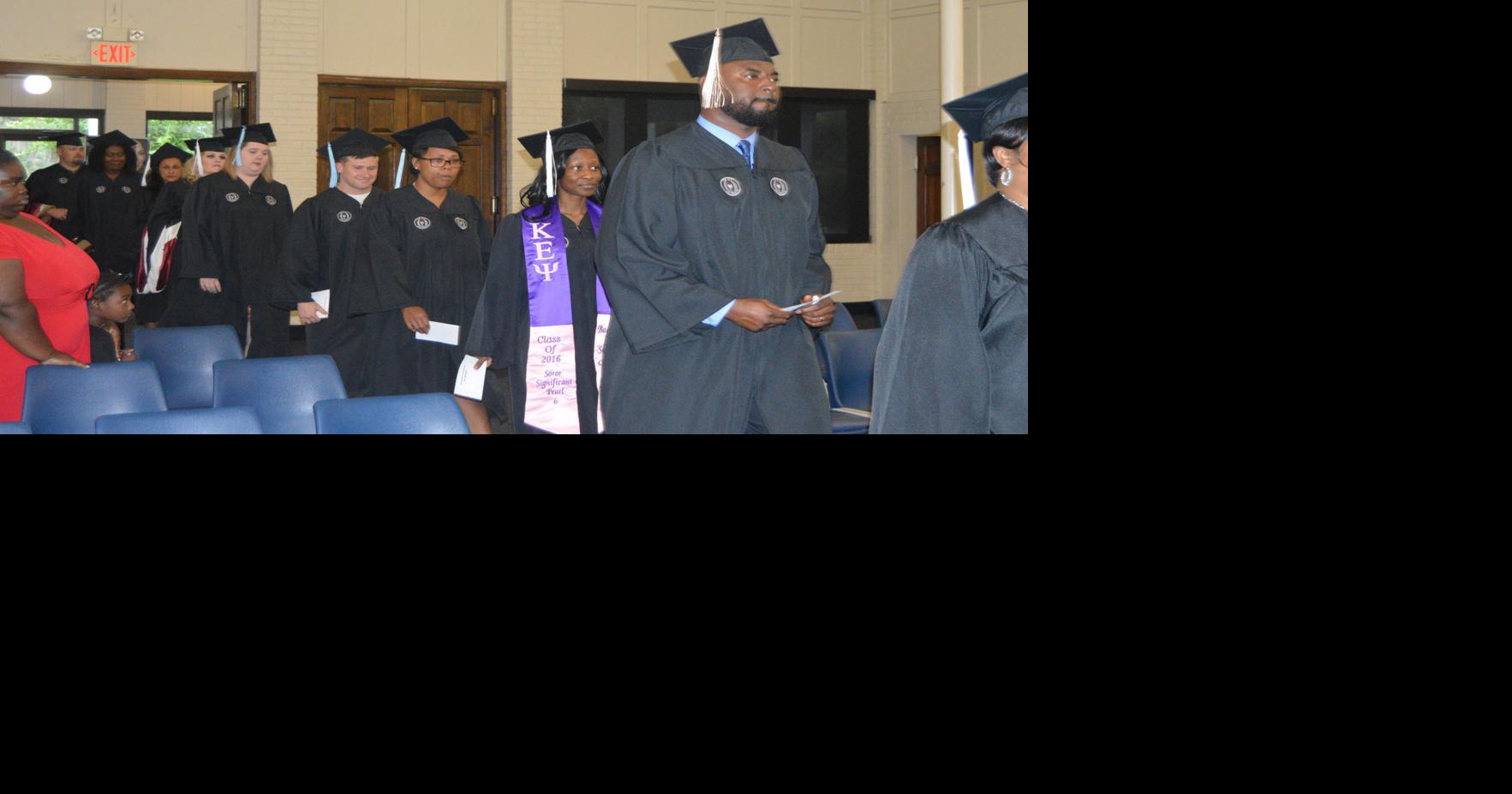 Troy University celebrates graduates at commencement ceremony | Local ...