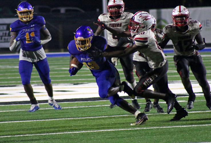 After switching sides, Jayden Drayton looks for 2nd straight City ...
