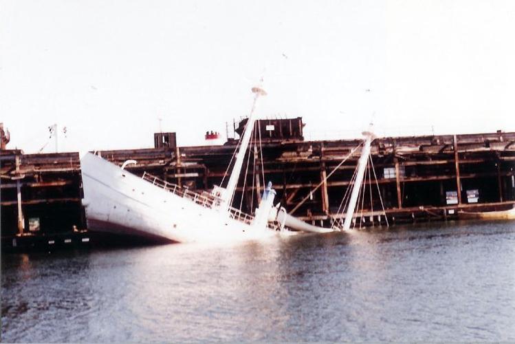 Gallery: The sinking of Lightship #84 | | thebrunswicknews.com